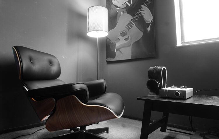 HiFi Room Essentials - The Chair — Headfonics