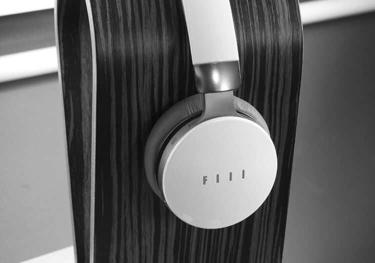 FiiL Wireless & Diva Headphones Review - Headfonics.com