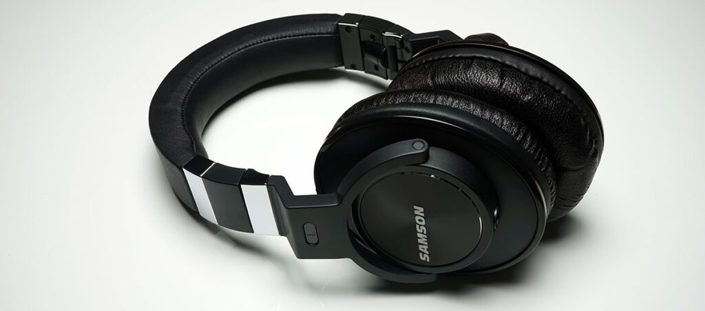 Samson Z55 Review - Headfonics.com