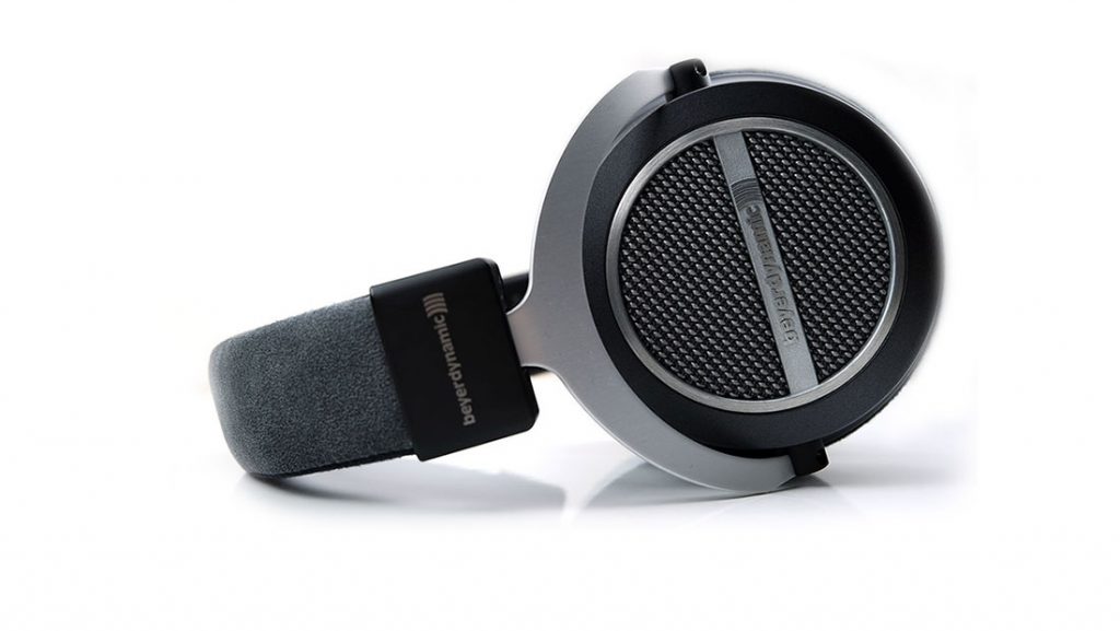 beyerdynamic Amiron Home Review - Headfonics.com
