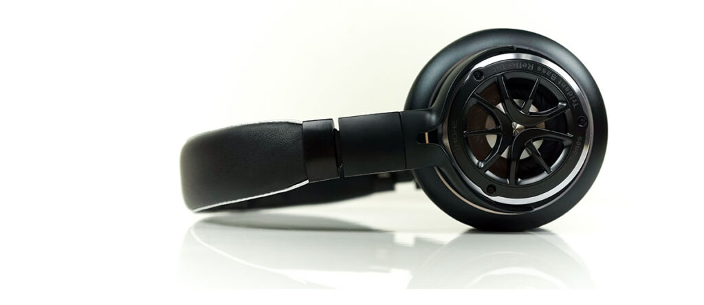 1More Triple Driver Over-Ear Headphones Review — Headfonics