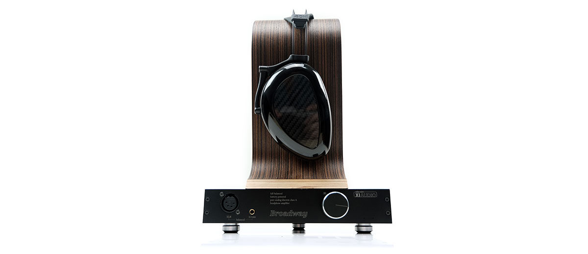Dan Clark Audio AEON 2 Noire Review | Headfonics Reviews