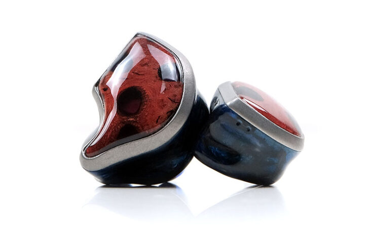 Headfonics - Portable and Desktop Audio Reviews